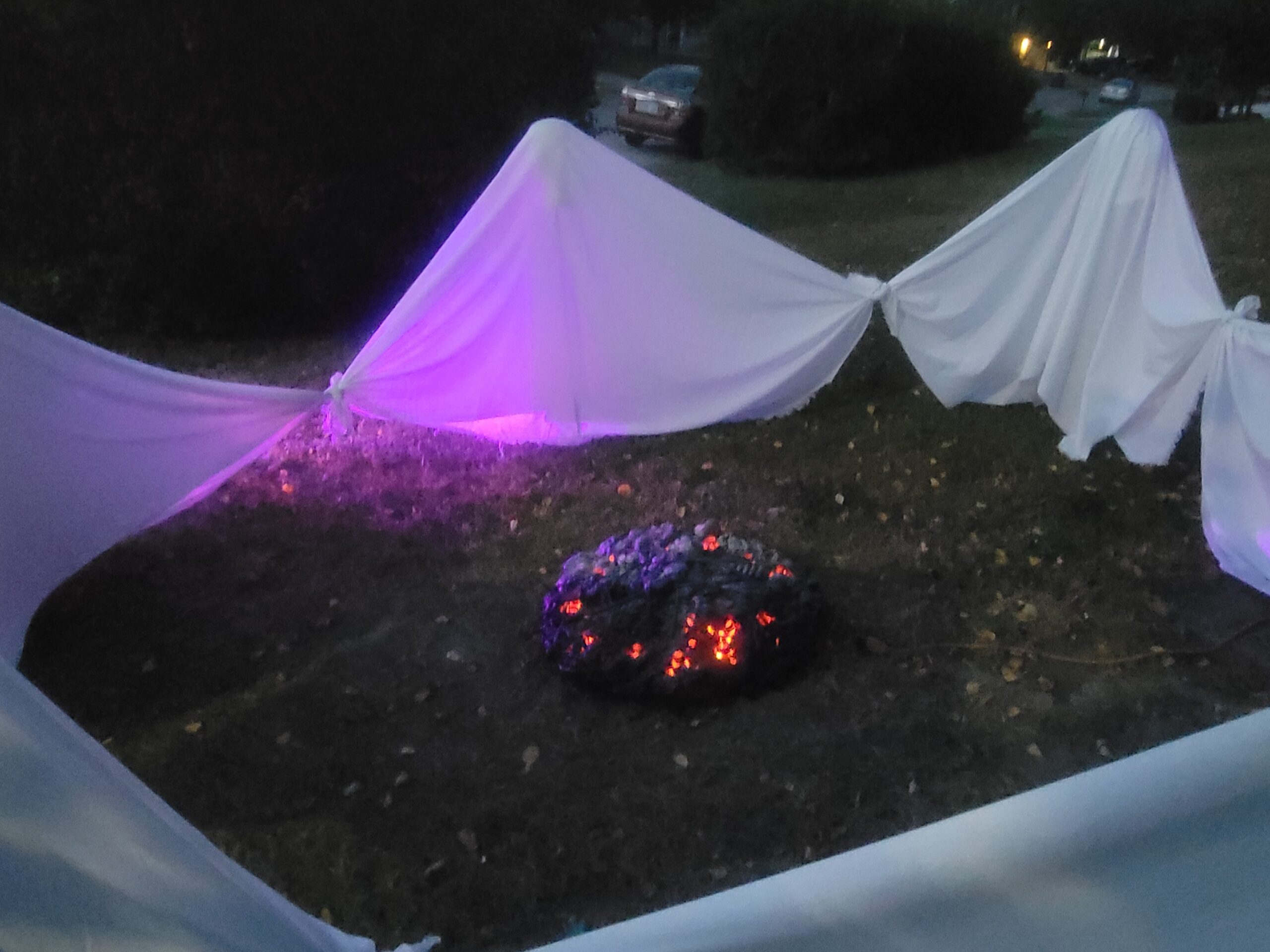 Cheap and Easy DIY Burning Embers for a Frightful Halloween - Terror ...
